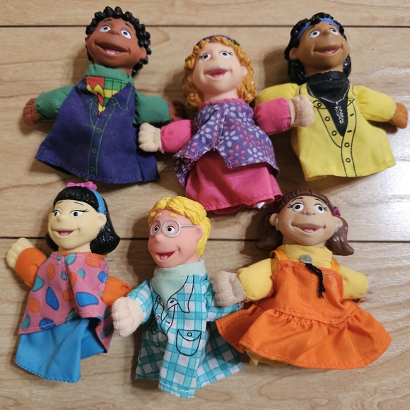 Russ Berrie | Toys | Russ Vintage 995 Toy Finger Puppets Lot Of 6 From ...